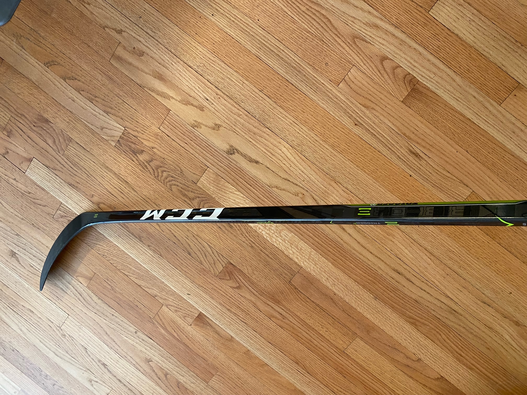 New Senior CCM RibCor Trigger 3D PMT Right Handed Hockey Stick P88 Pro ...