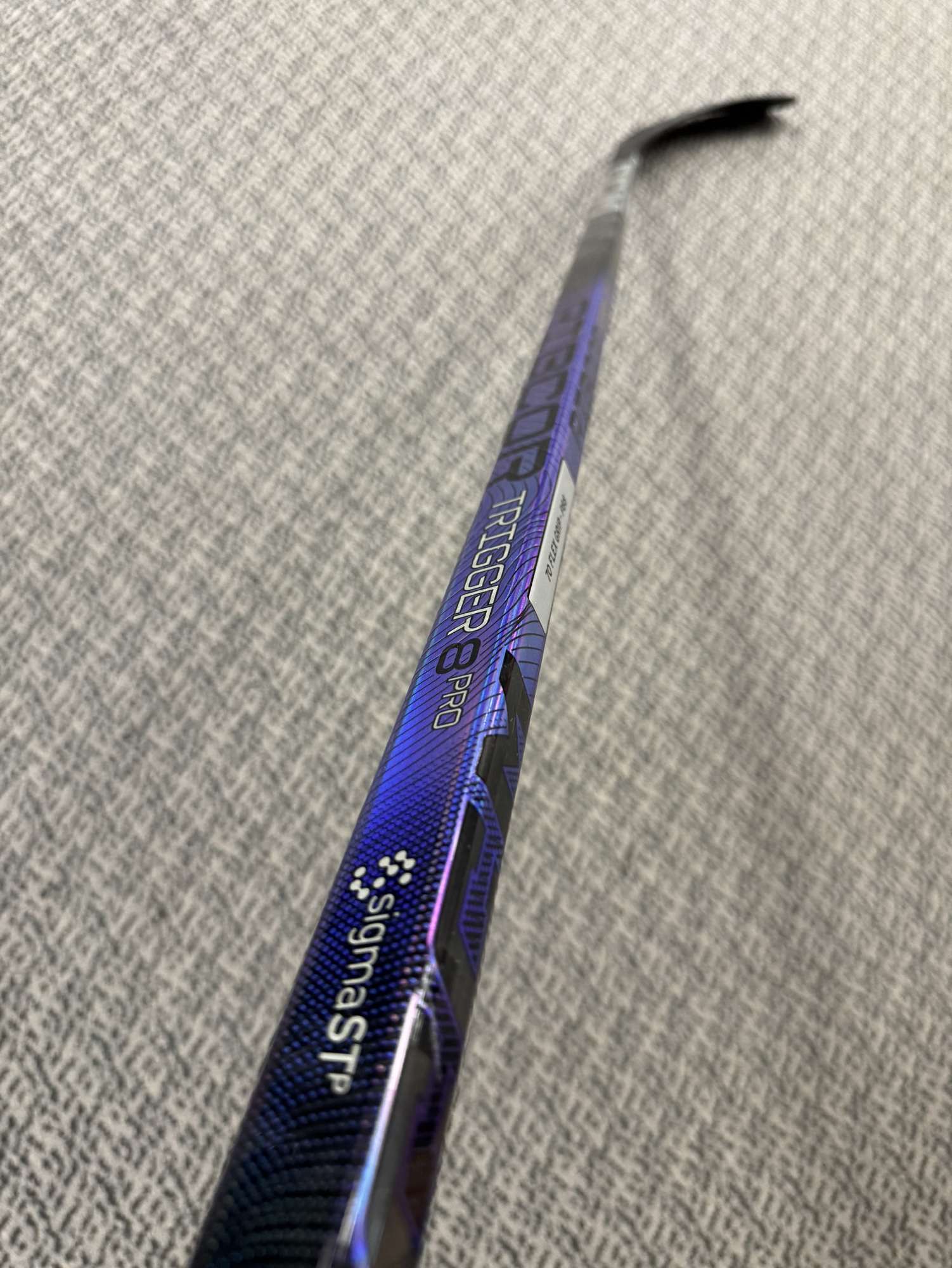 CCM Trigger 8 Pro 70 Flex P88 curve left hand stick | SidelineSwap