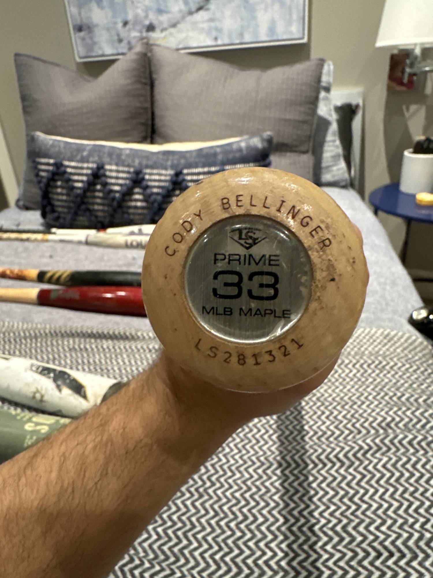 Used Louisville Slugger Maple 30 oz 33" MLB Prime CB35 Cody Bellinger ...