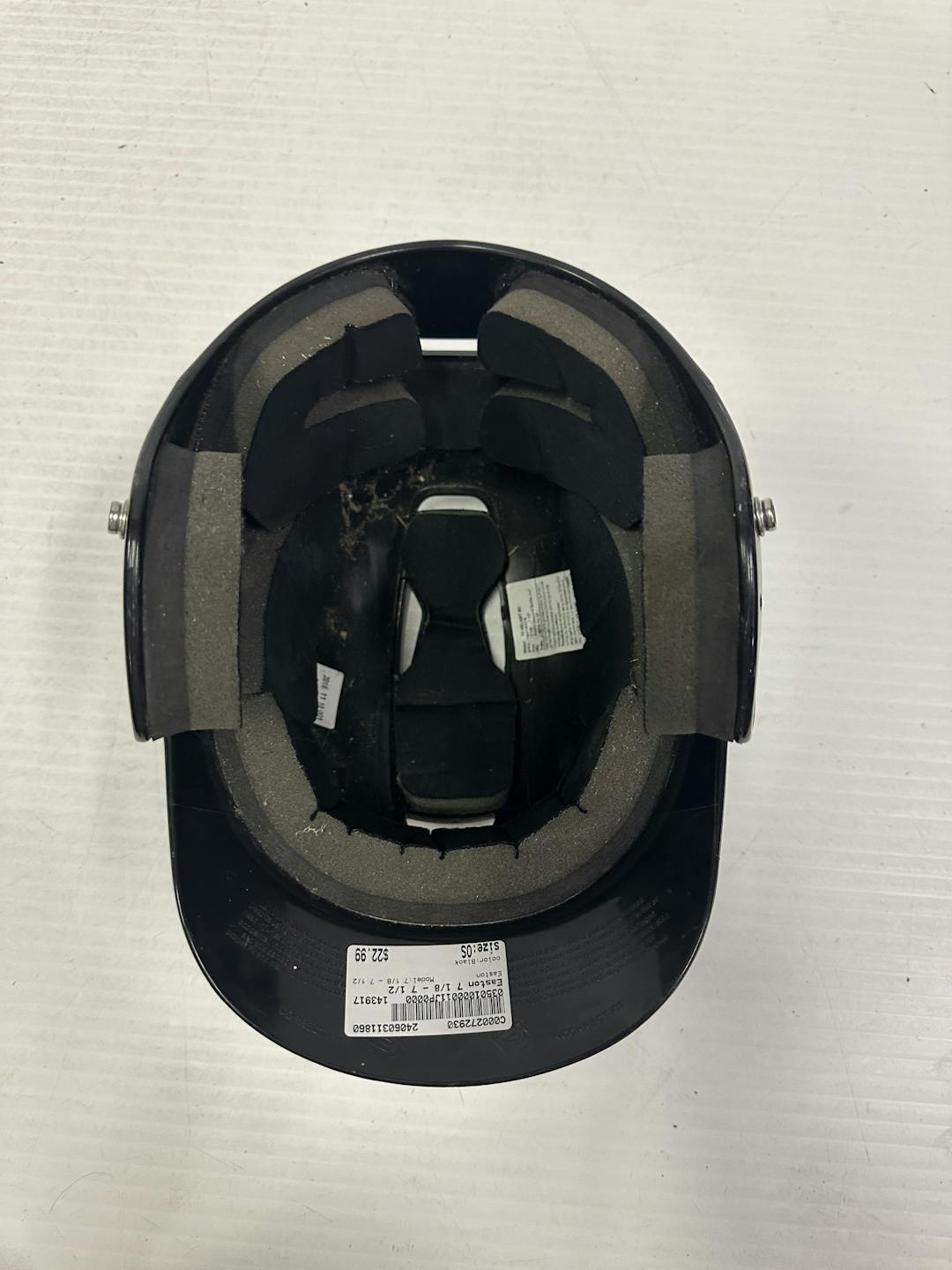 Used Easton 7 1 8 - 7 1 2 One Size Baseball And Softball Helmets ...