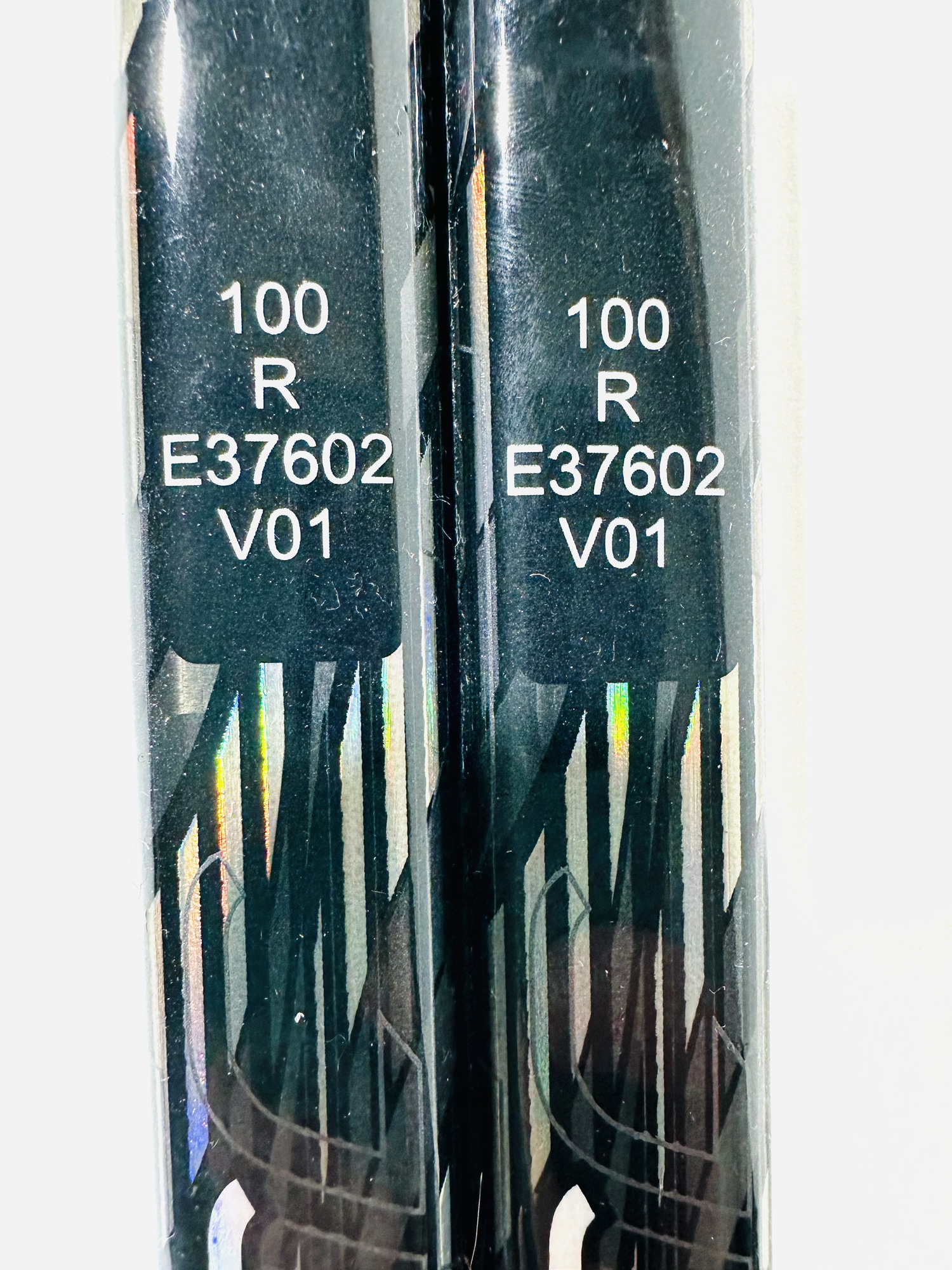 New 2 pack CCM Jetspeed FT5 Pro (chrome) Pro Stock - RH, P29, 100 Flex ...