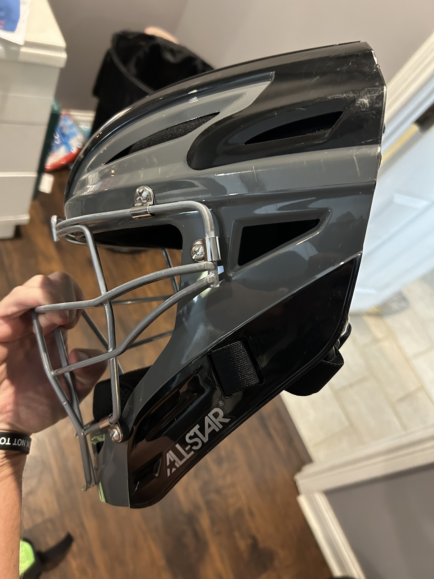 USED 3 PRACTICES. LIKE NEW! All Star System 7 Axis Catcher's Set ...