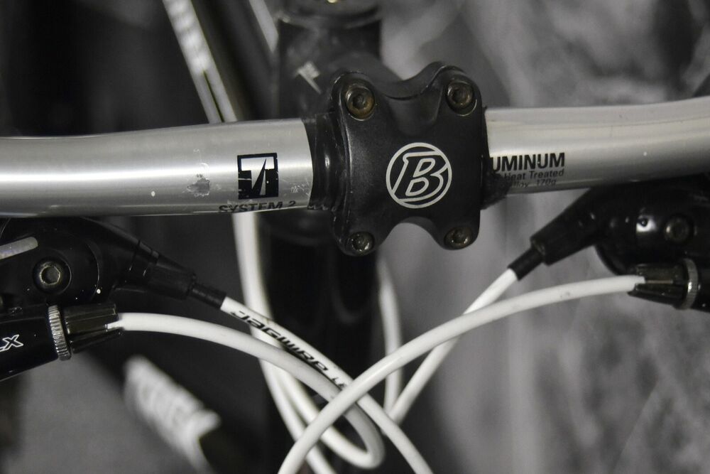 TREK 8000 POLICE MOUNTAIN BIKE SIZE X-LARGE, 23", 21 SPEED, ALUMINUM ...