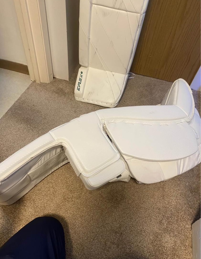 Thatcher Demko CCM Eflex 6 pads | SidelineSwap