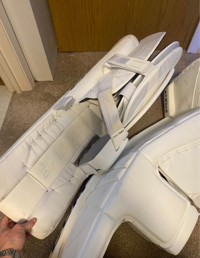 Thatcher Demko CCM Eflex 6 pads | SidelineSwap
