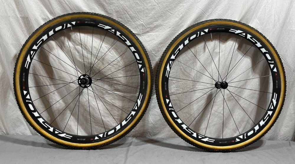 Easton EC90 SL 24/18-Spoke Aero Carbon Tubular 700C Wheelset R4 SL Hubs ...