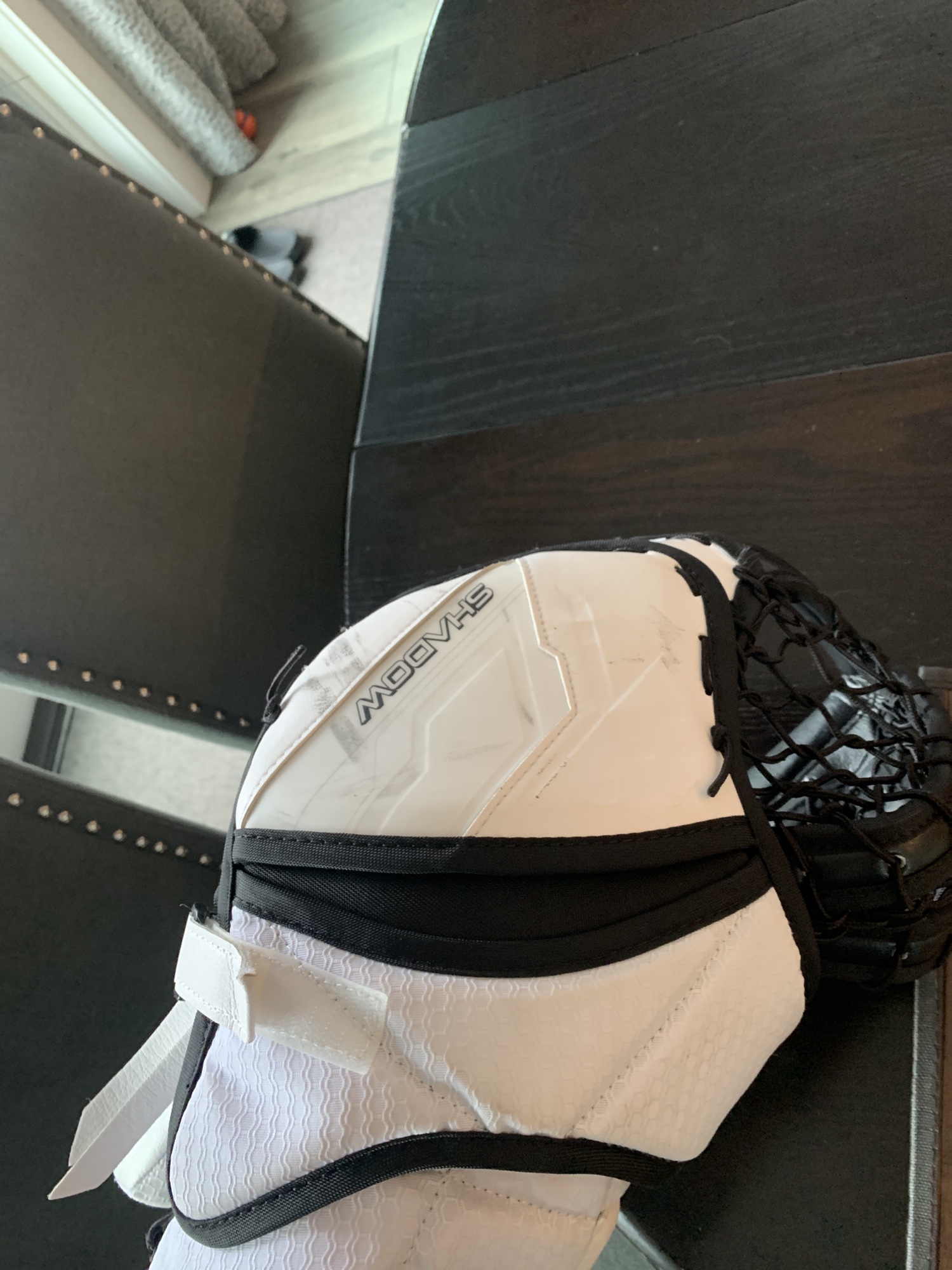 Bauer 580 shadow glove | SidelineSwap