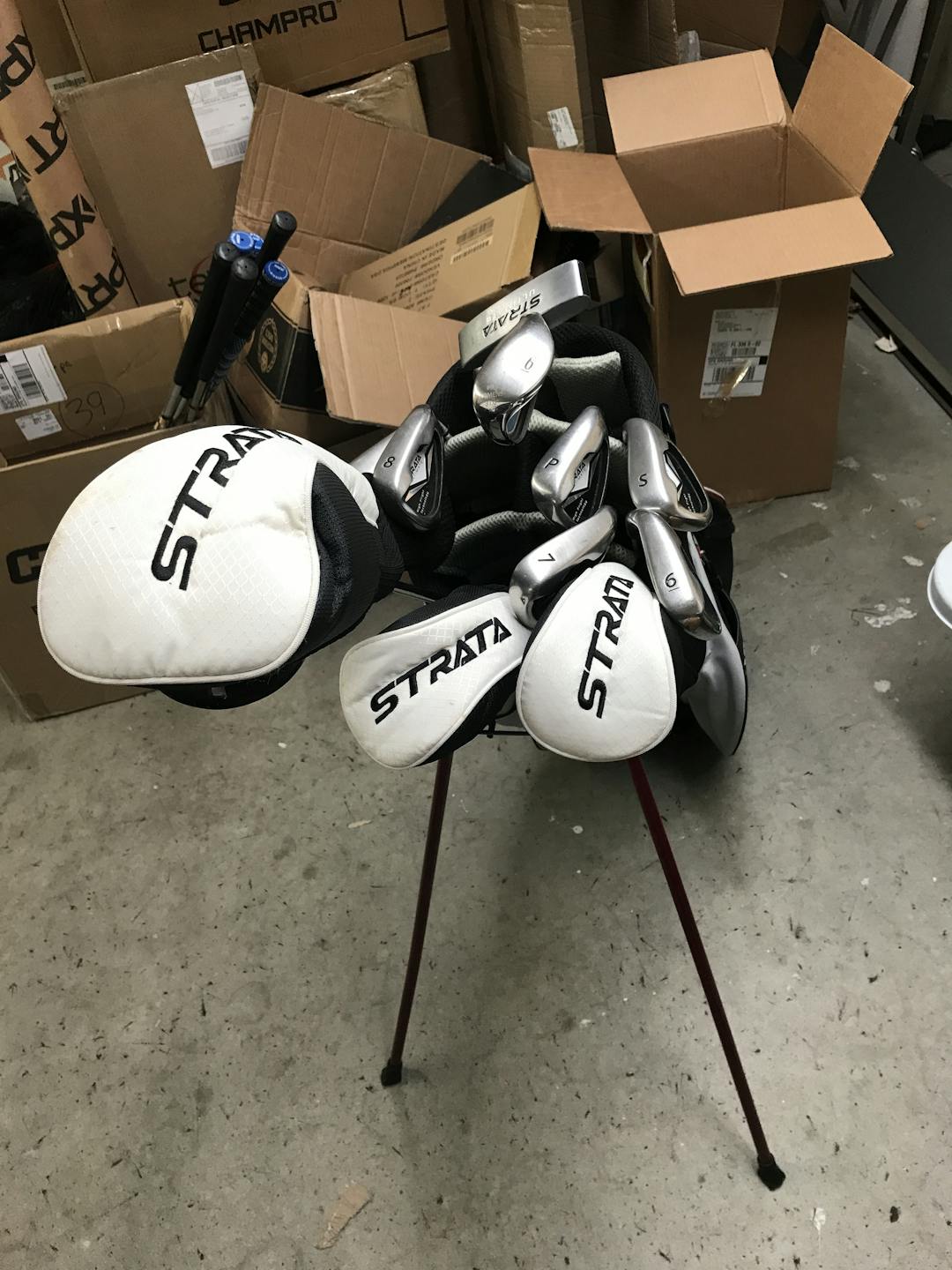 Used Strata Strata Ultimate Complete Set Callaway 12 Piece Regular Flex ...