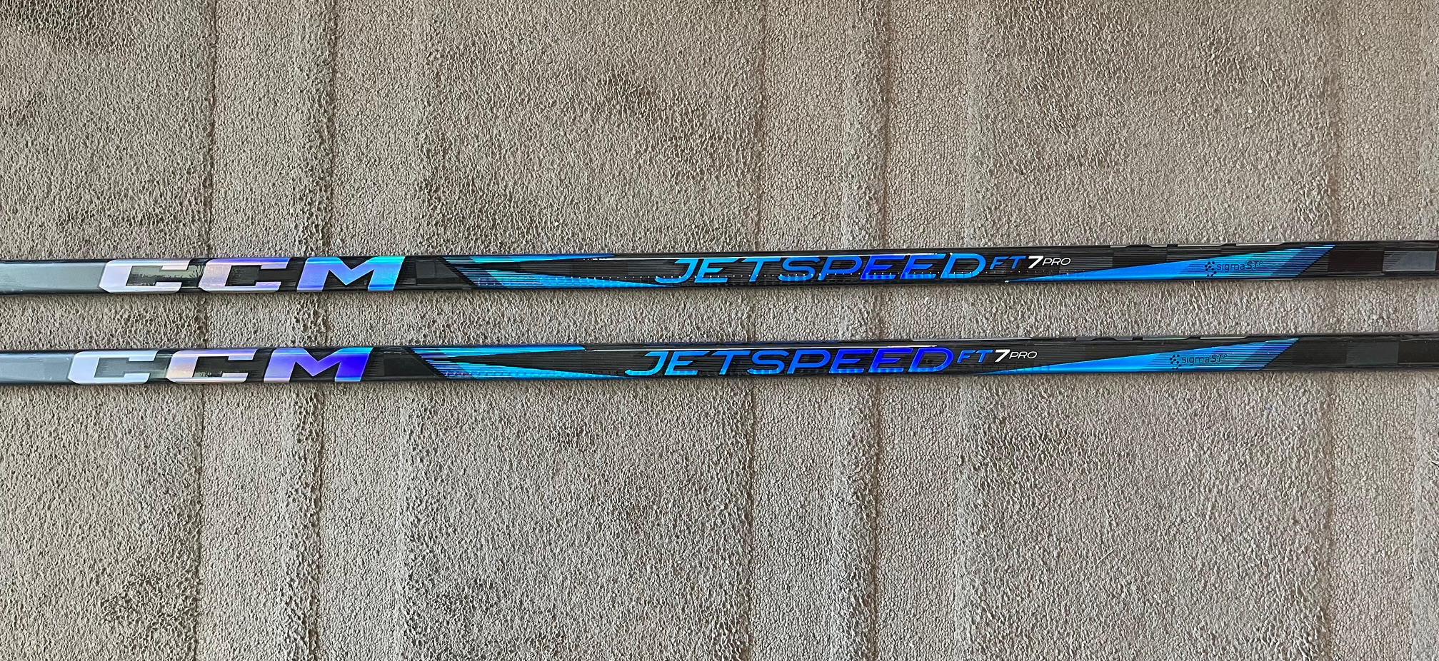Bundle 2x New Senior CCM Jetspeed FT7 Pro Left Hand Hockey Sticks P29 ...