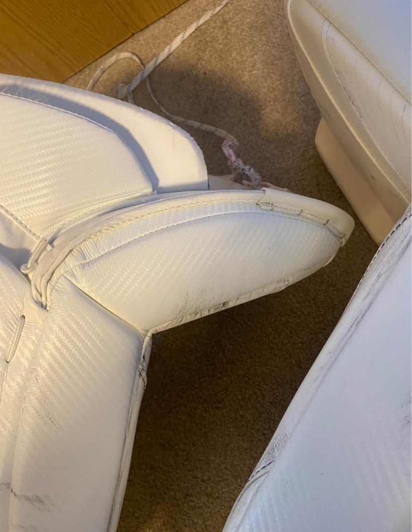 Thatcher Demko CCM Eflex 6 pads | SidelineSwap
