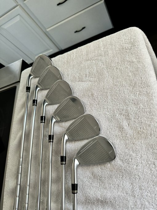 Used Men's TaylorMade Rac r7-cgb max Right Handed Clubs (Full Set ...