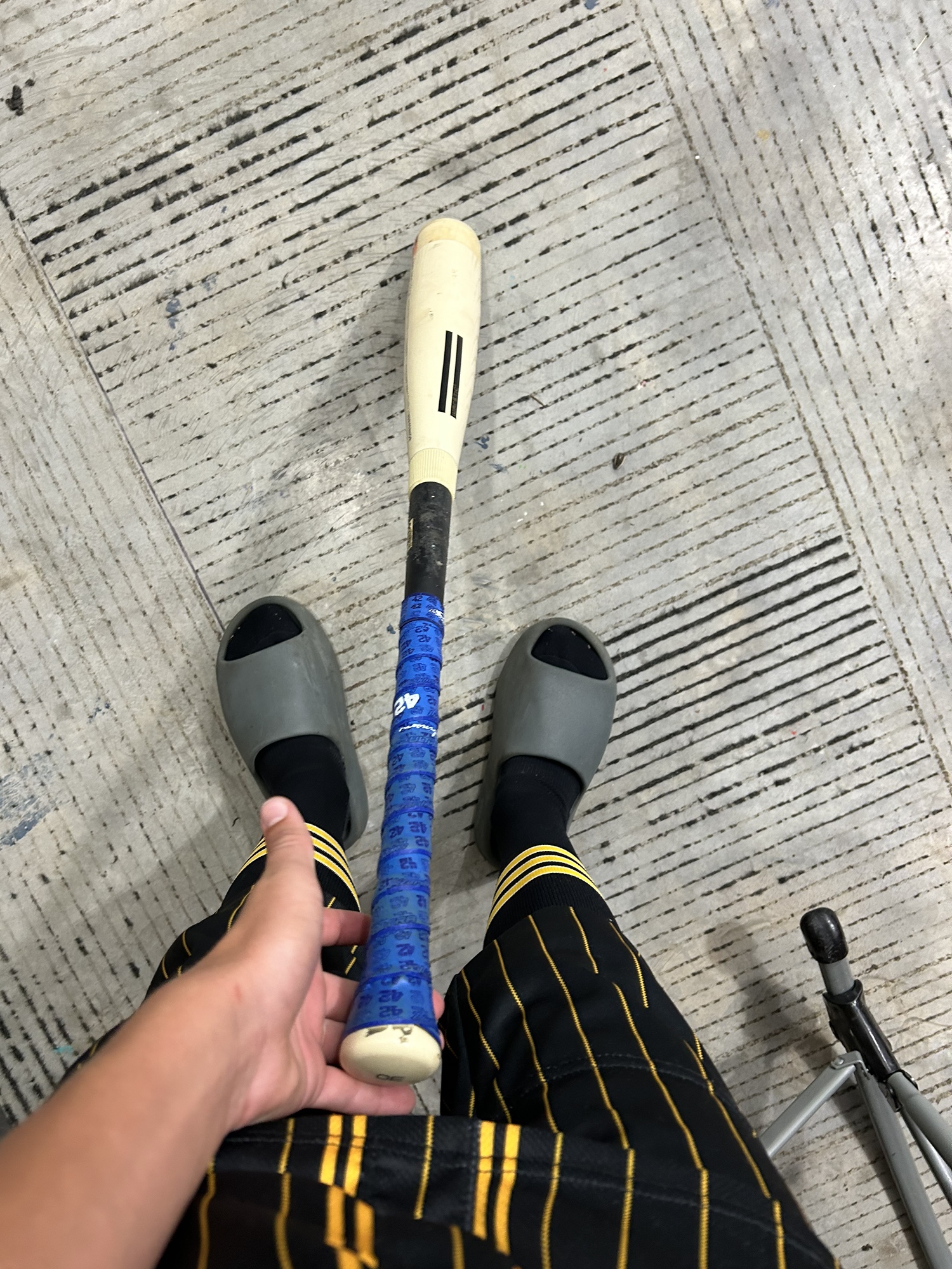 Used 2024 Warstic (-3) 27 oz 30" Bonesaber Bat | SidelineSwap