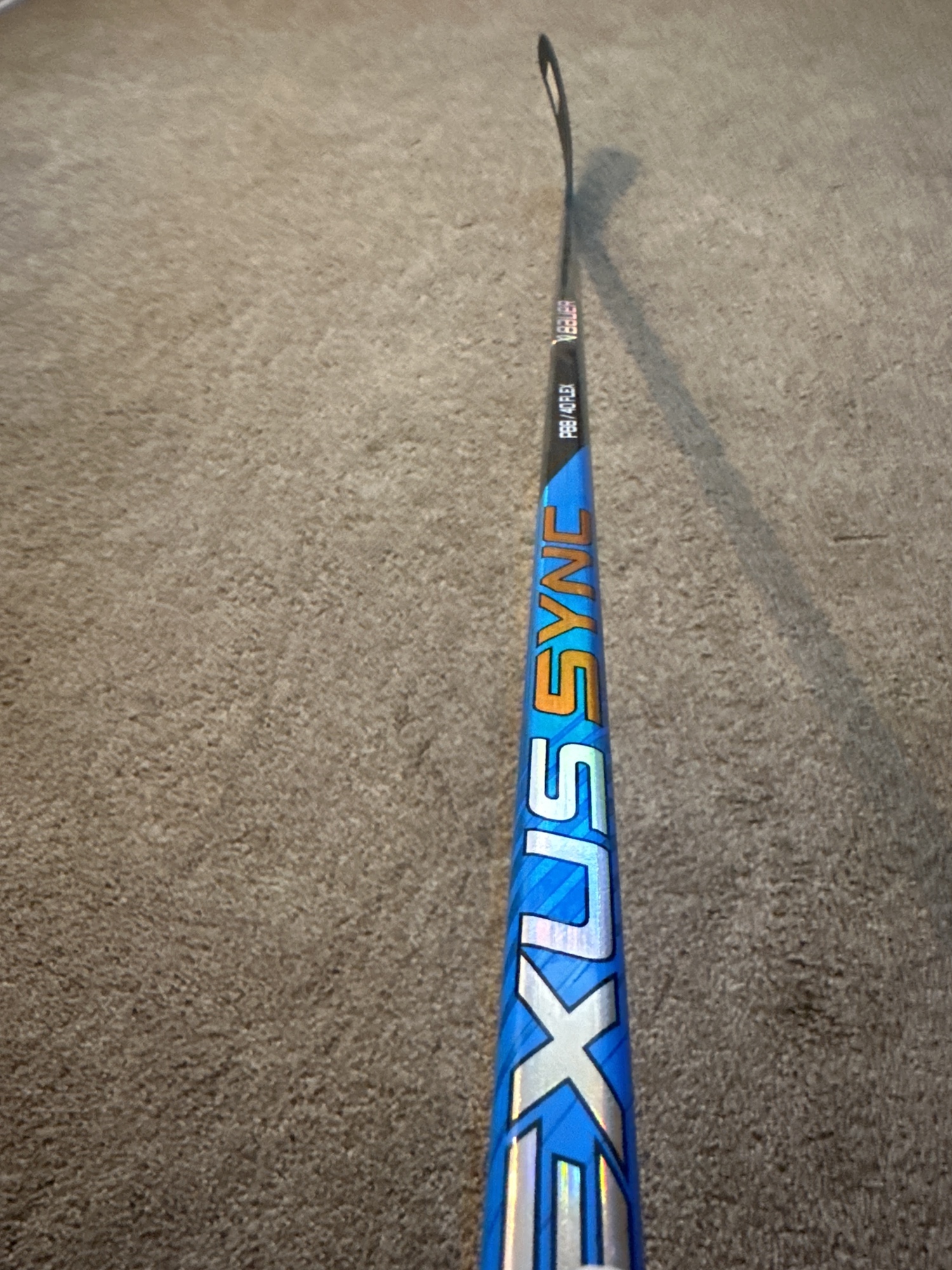 New Junior Bauer Right Handed P88 40 Flex Nexus Sync Hockey Stick ...