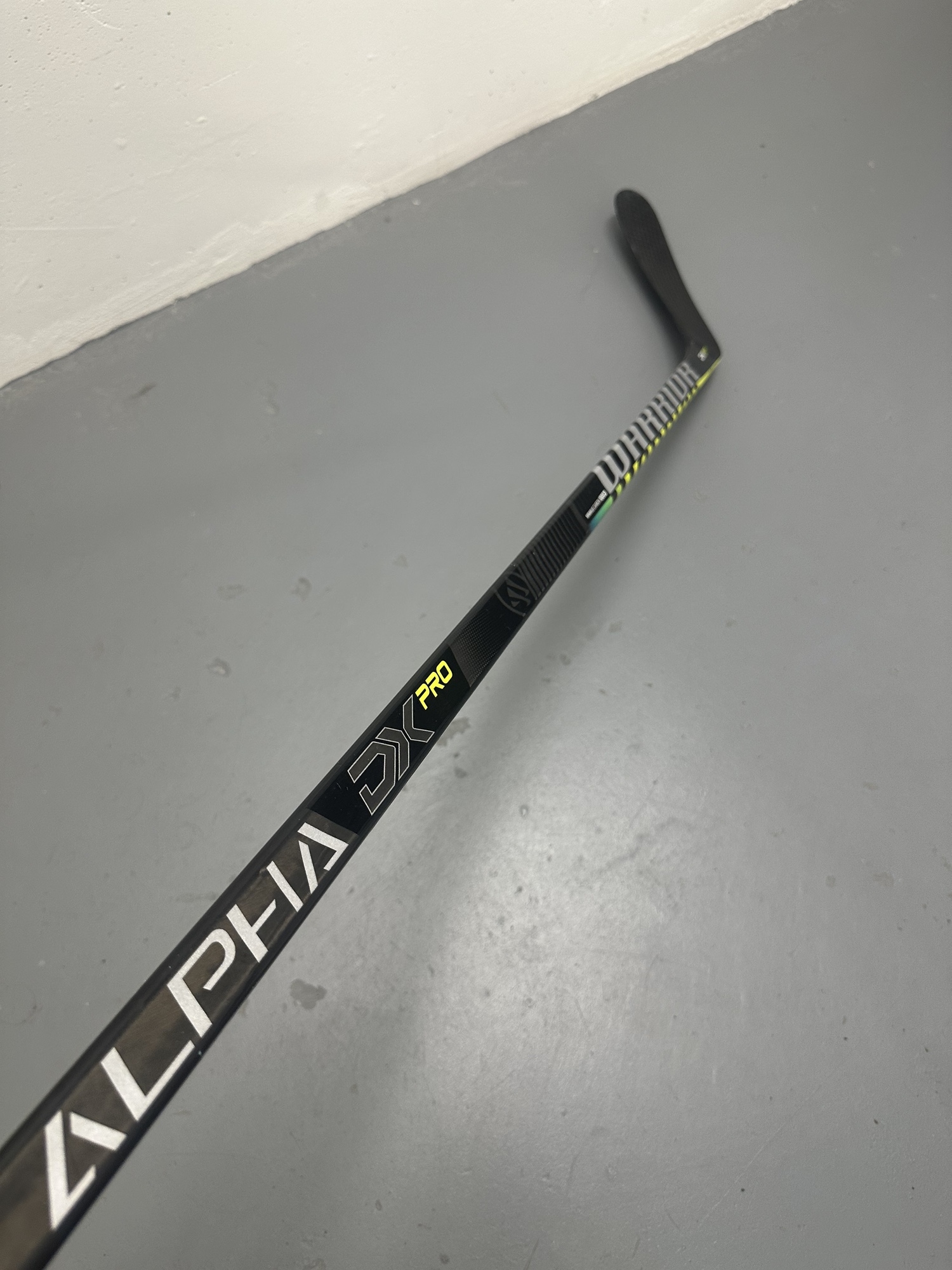 New Senior Warrior Left Hand P90 Pro Stock Alpha DX Pro Hockey Stick ...