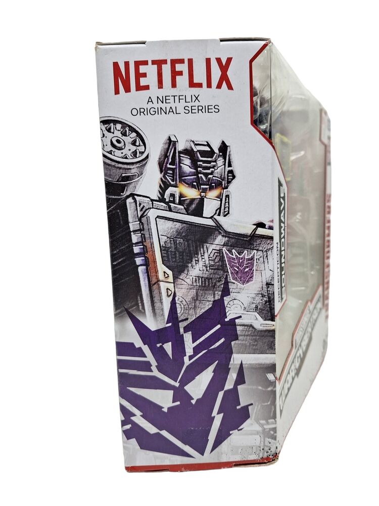 Transformers Netflix War for Cybertron Trilogy Soundwave Laserbeak ...