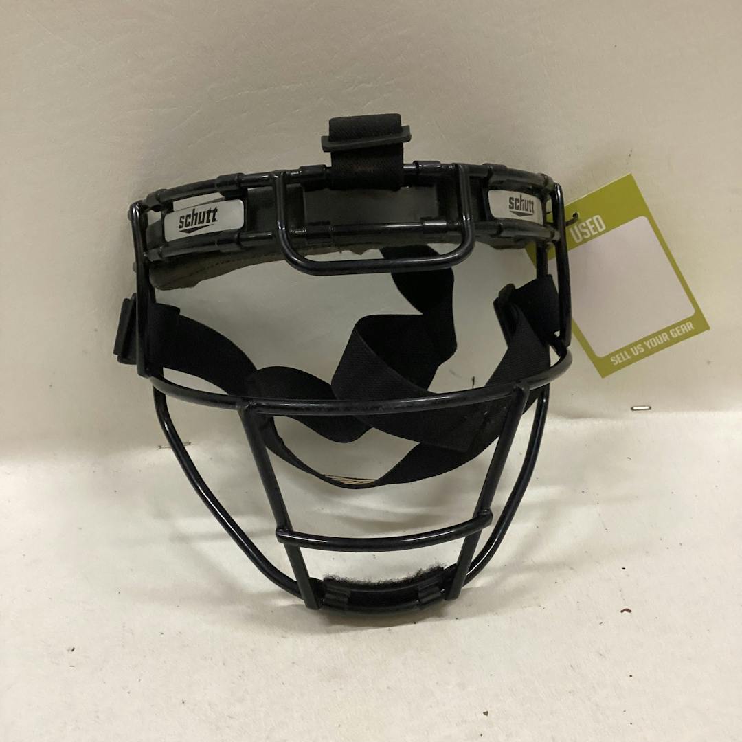Used Schutt Fielders Mask One Size Baseball And Softball Helmets ...