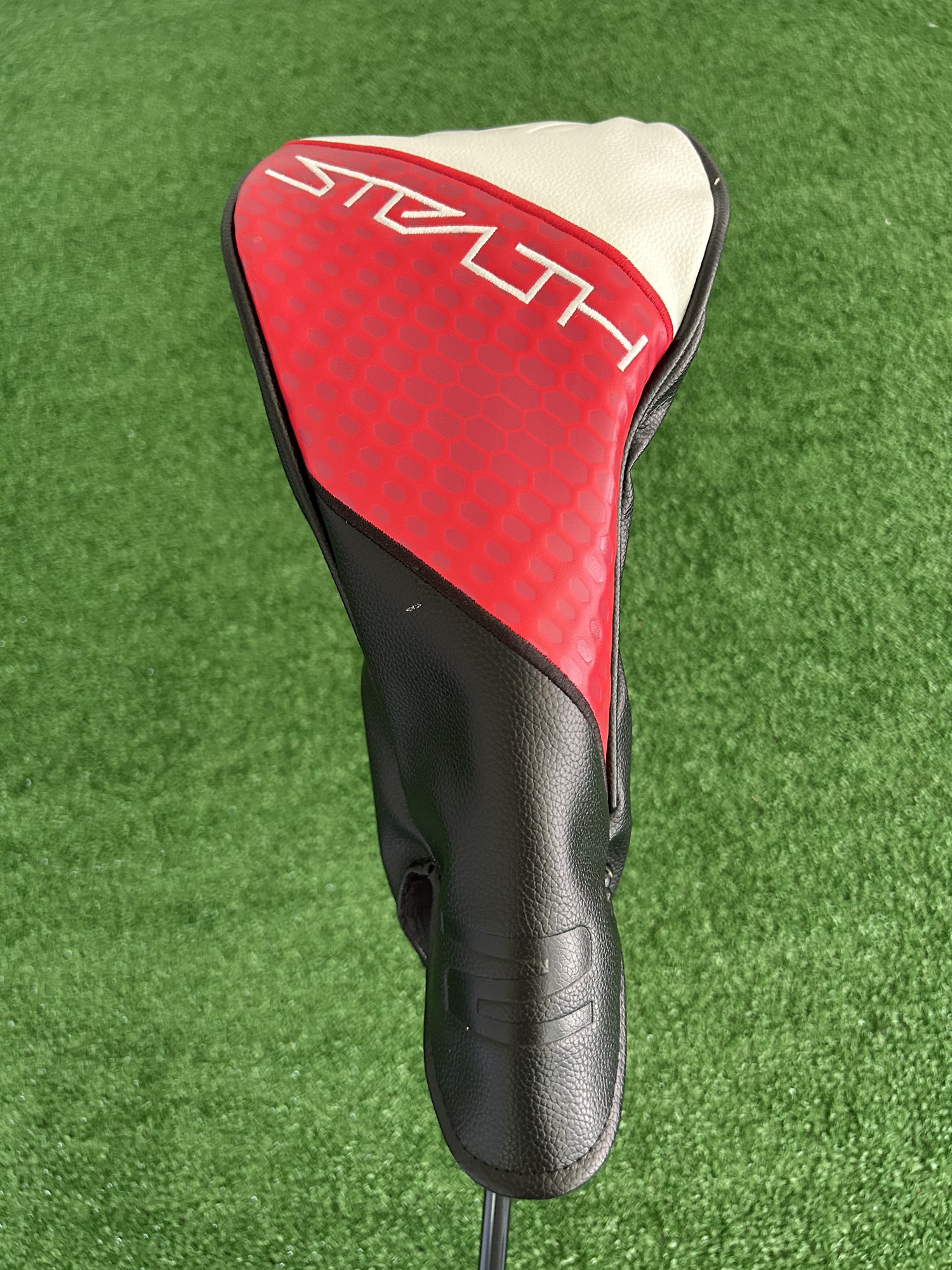Taylormade Stealth 2 Plus+ 9.0 Driver w Headcover / Stiff | SidelineSwap