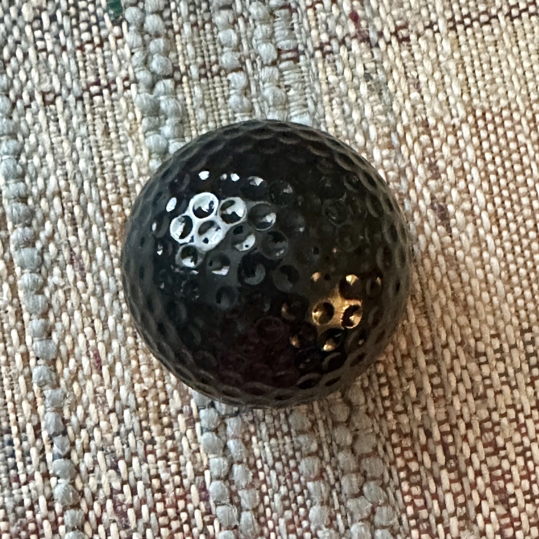 MAGIC 8-BALL GOLF BALL | SidelineSwap