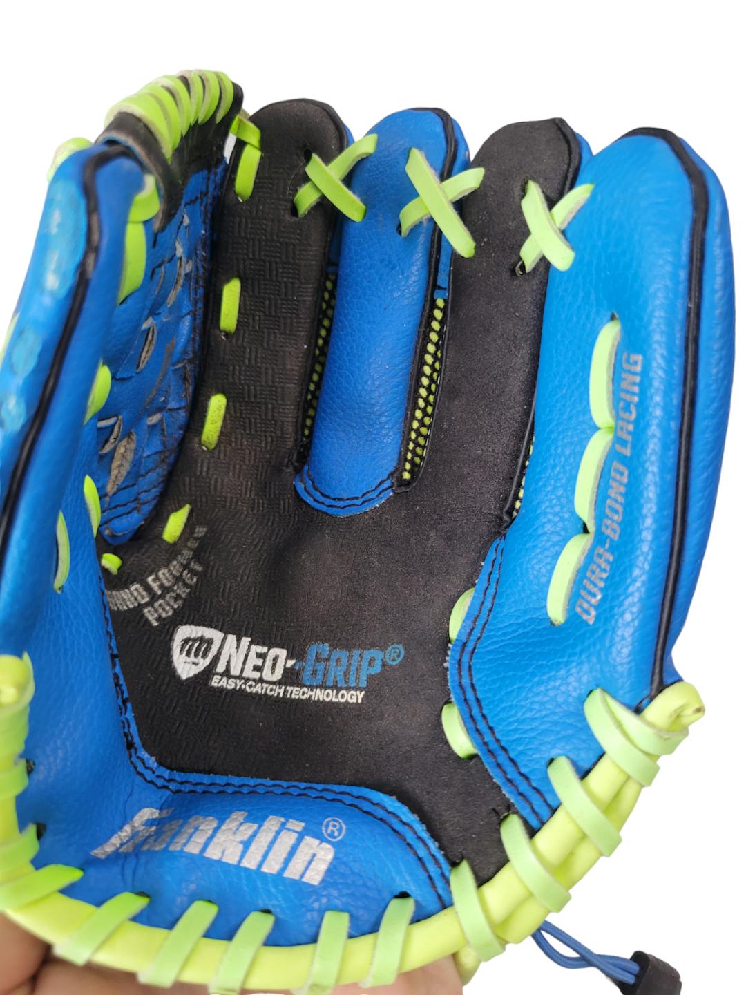 Used Franklin Neo Grip 9" Fielders Gloves | SidelineSwap