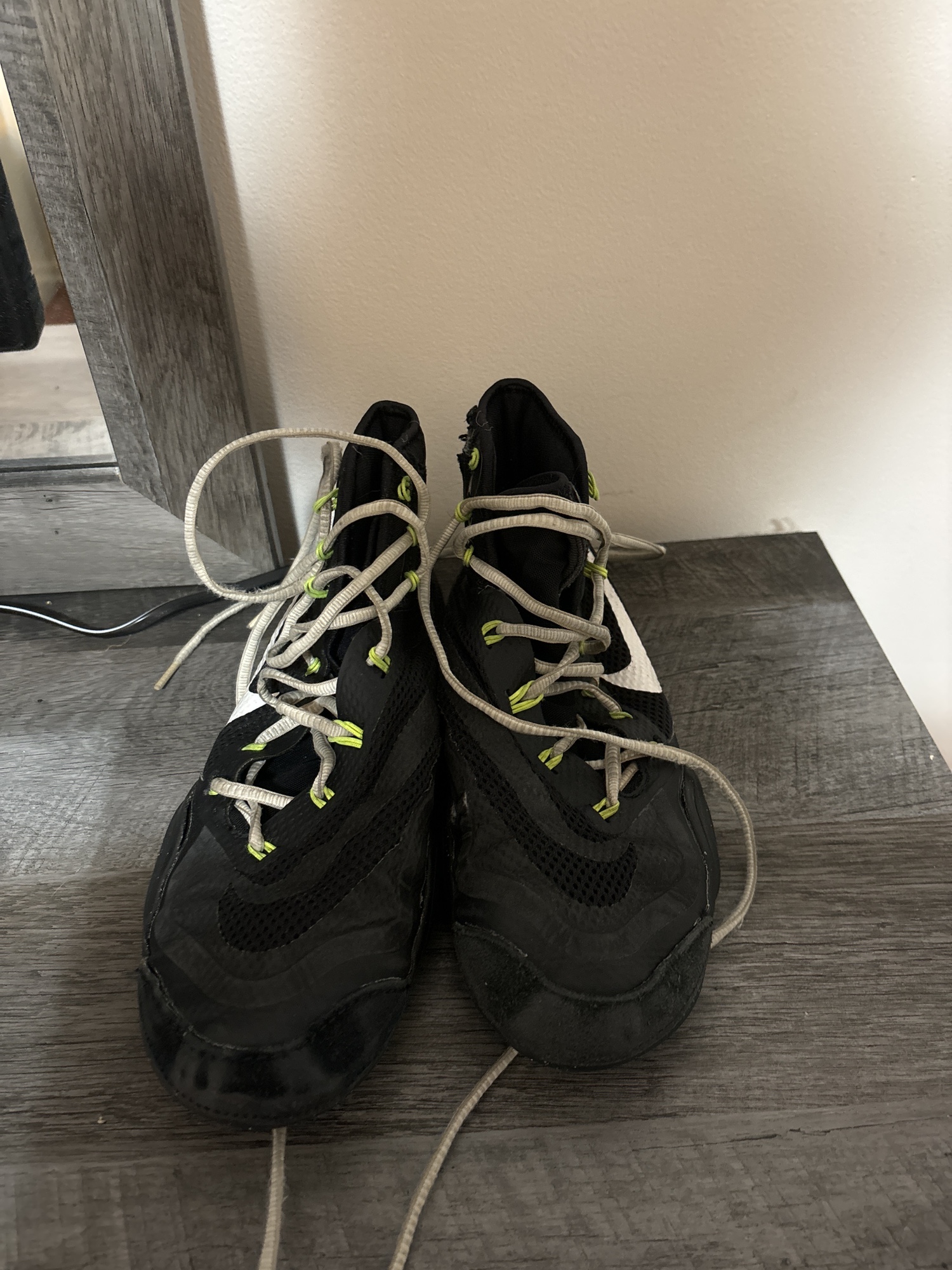 Nike Hypersweeps Black Size 8.5 | SidelineSwap