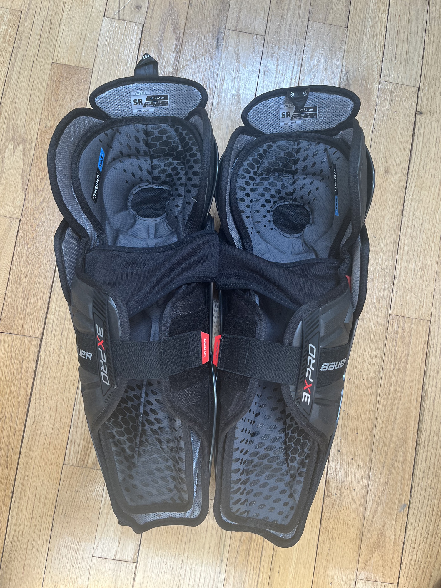 Bauer Vapor 3X Pro shin pads | SidelineSwap