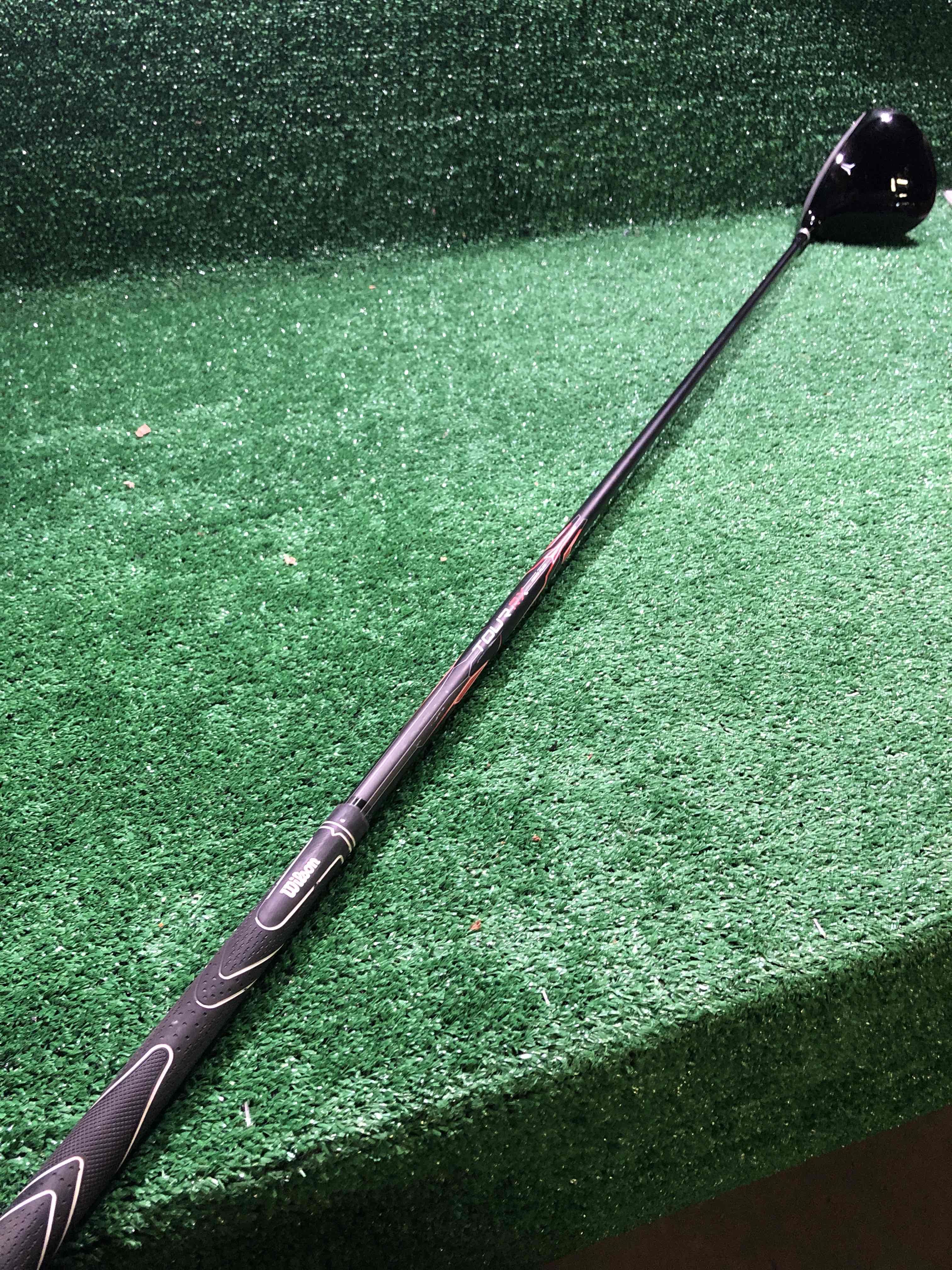 Wilson Tour Rx Driver 10.5* Men's, Right handed | SidelineSwap