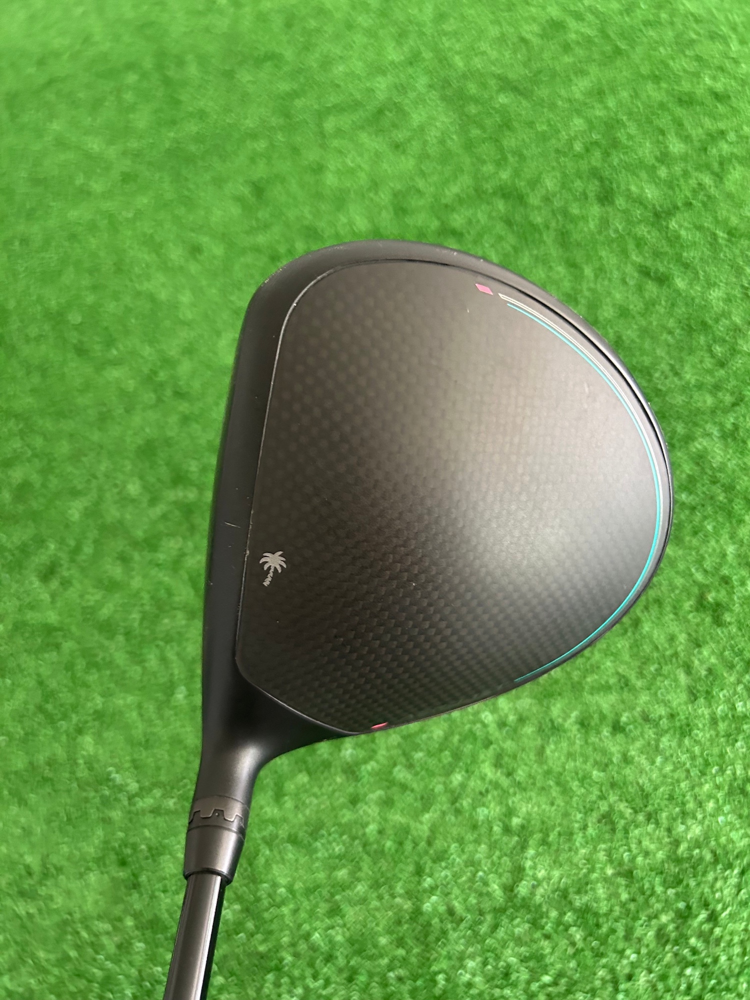 Cobra Aerojet Palm Tree Crew 9.0 Driver + Headcover / Stiff | SidelineSwap