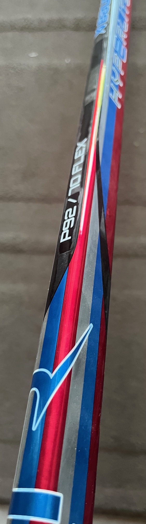 New Russia pattern Senior Bauer Vapor Hyperlite 2 Right Handed Hockey ...