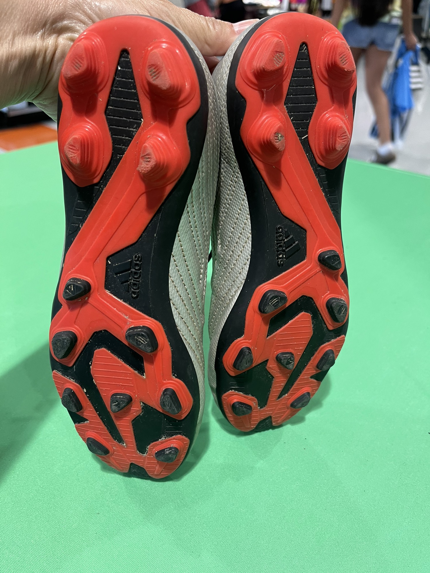 Silver & Black Used Youth Unisex Adidas Predator Cleats Molded Cleats ...