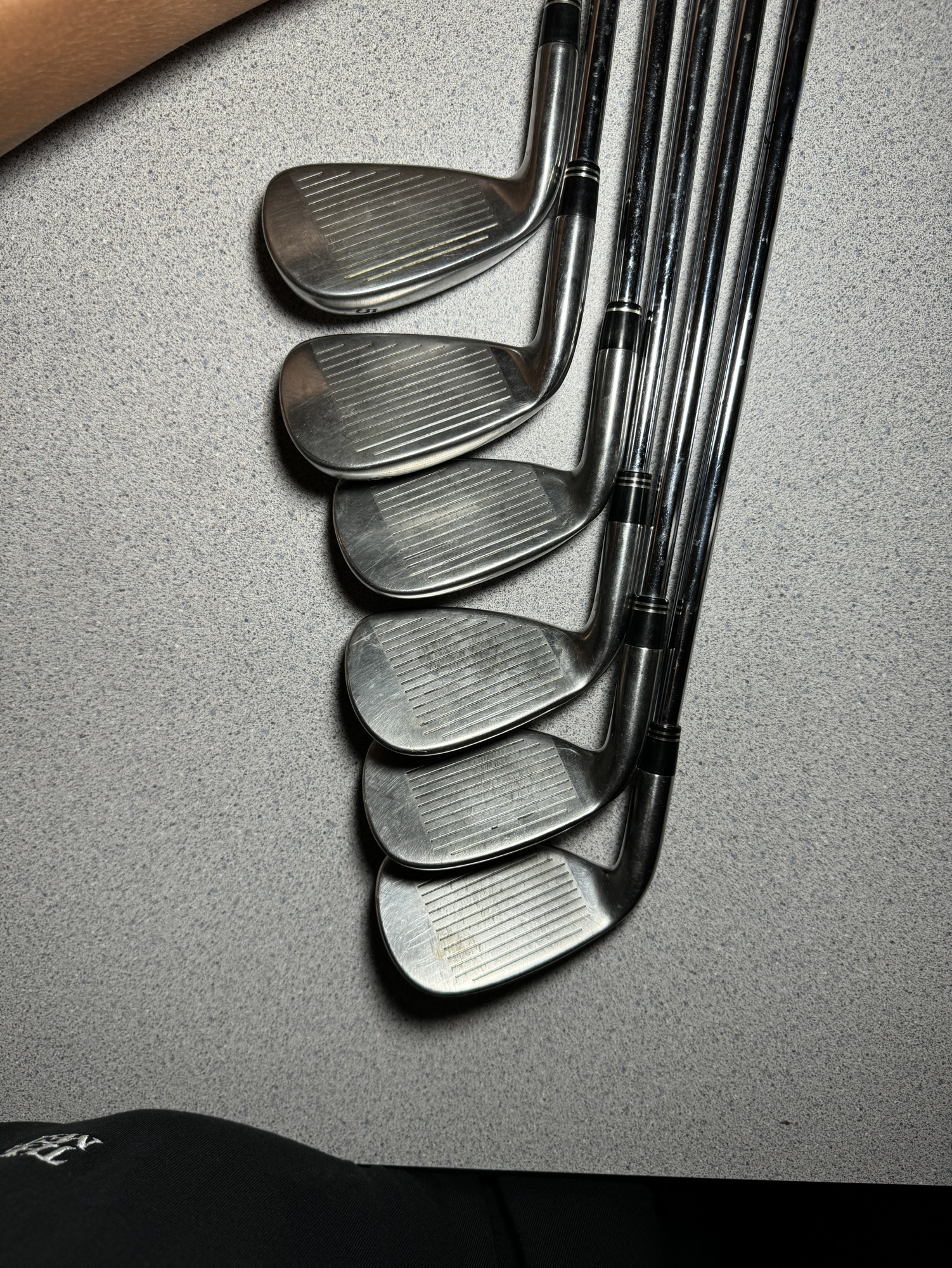 Taylormade R7 Draw Irons 5-P / R-Flex Shafts | SidelineSwap