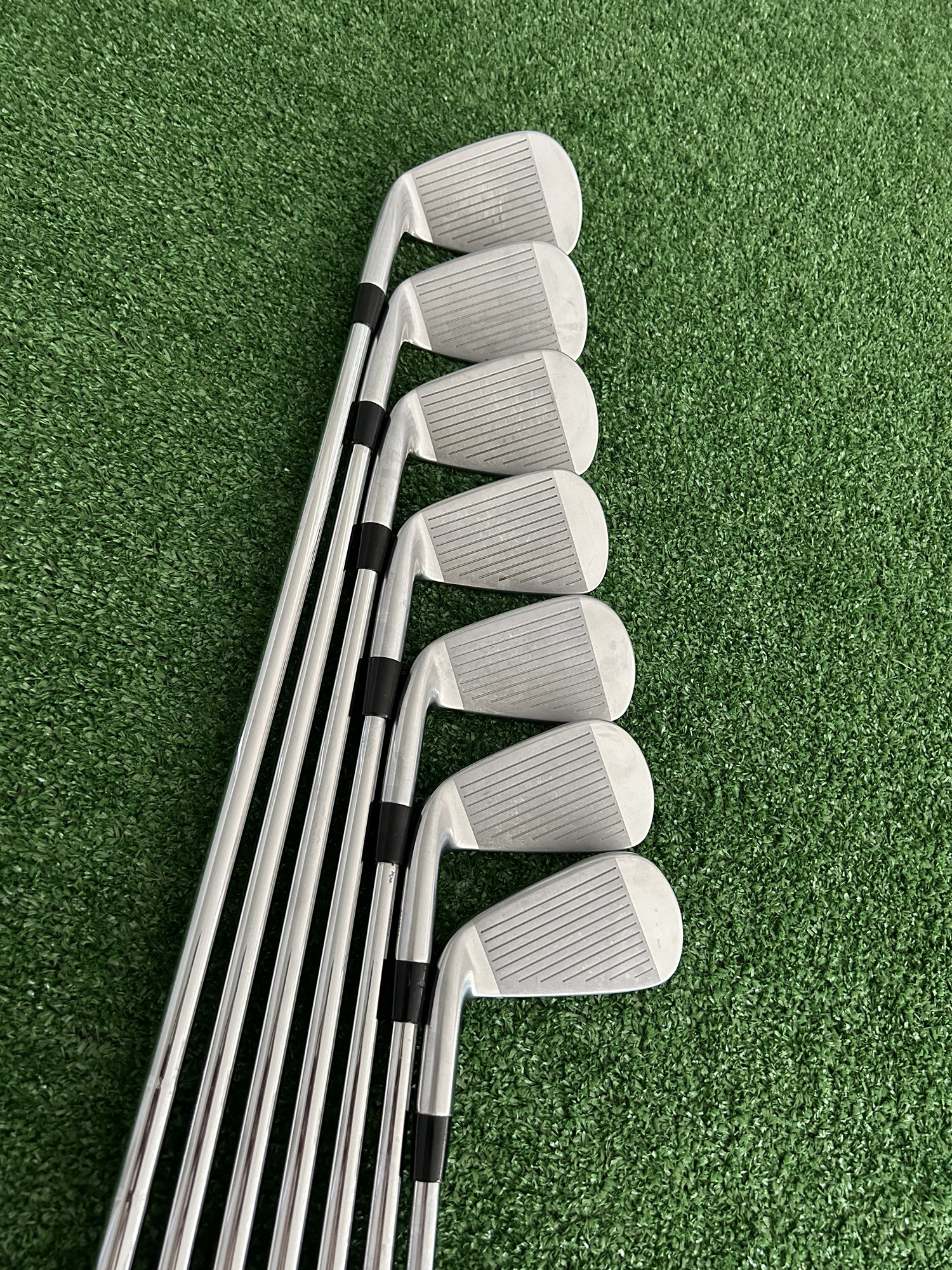 Mizuno Pro 225 / 223 Combo Iron Set 4-P / NS Pro Modus Tour 120 Stiff ...