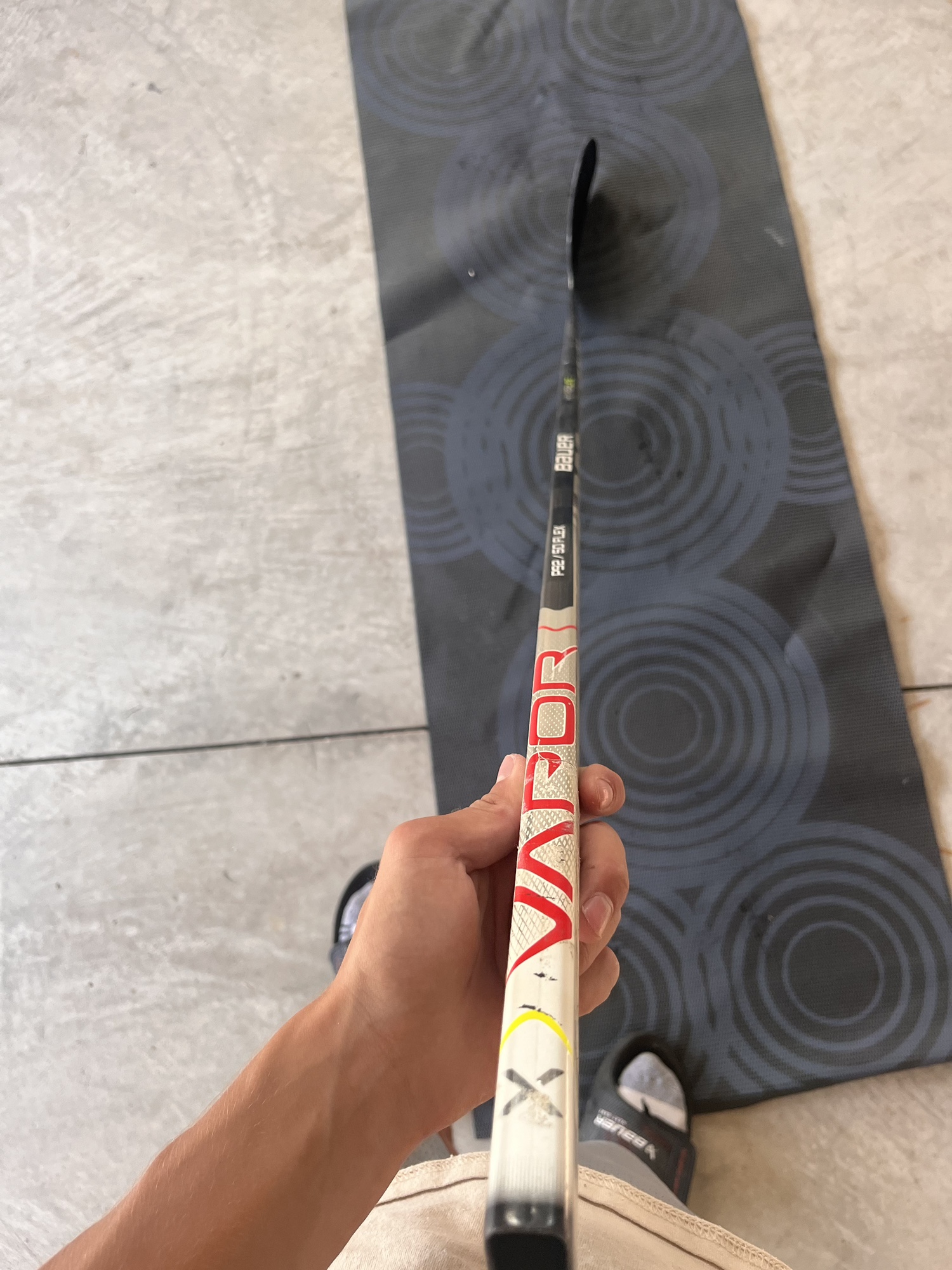 Bauer vapor hyperlite 1 | SidelineSwap