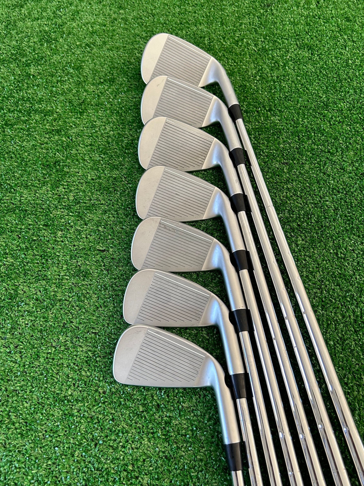 LH Ping i230 Iron Set 5-U / NS Pro Modus Tour 105 X Extra Stiff | SidelineSwap