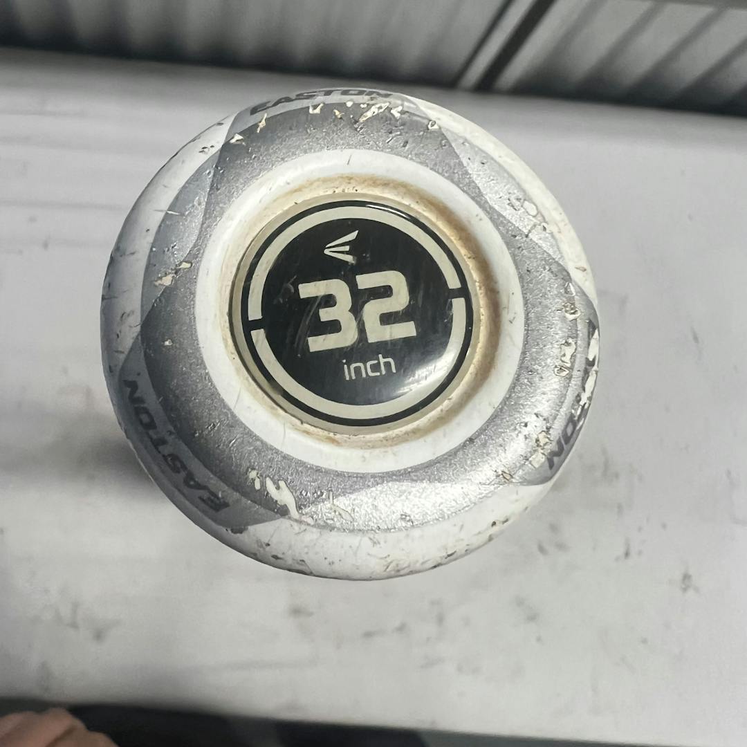 Used Easton Beast X 32" -3 Drop High School Bats | SidelineSwap