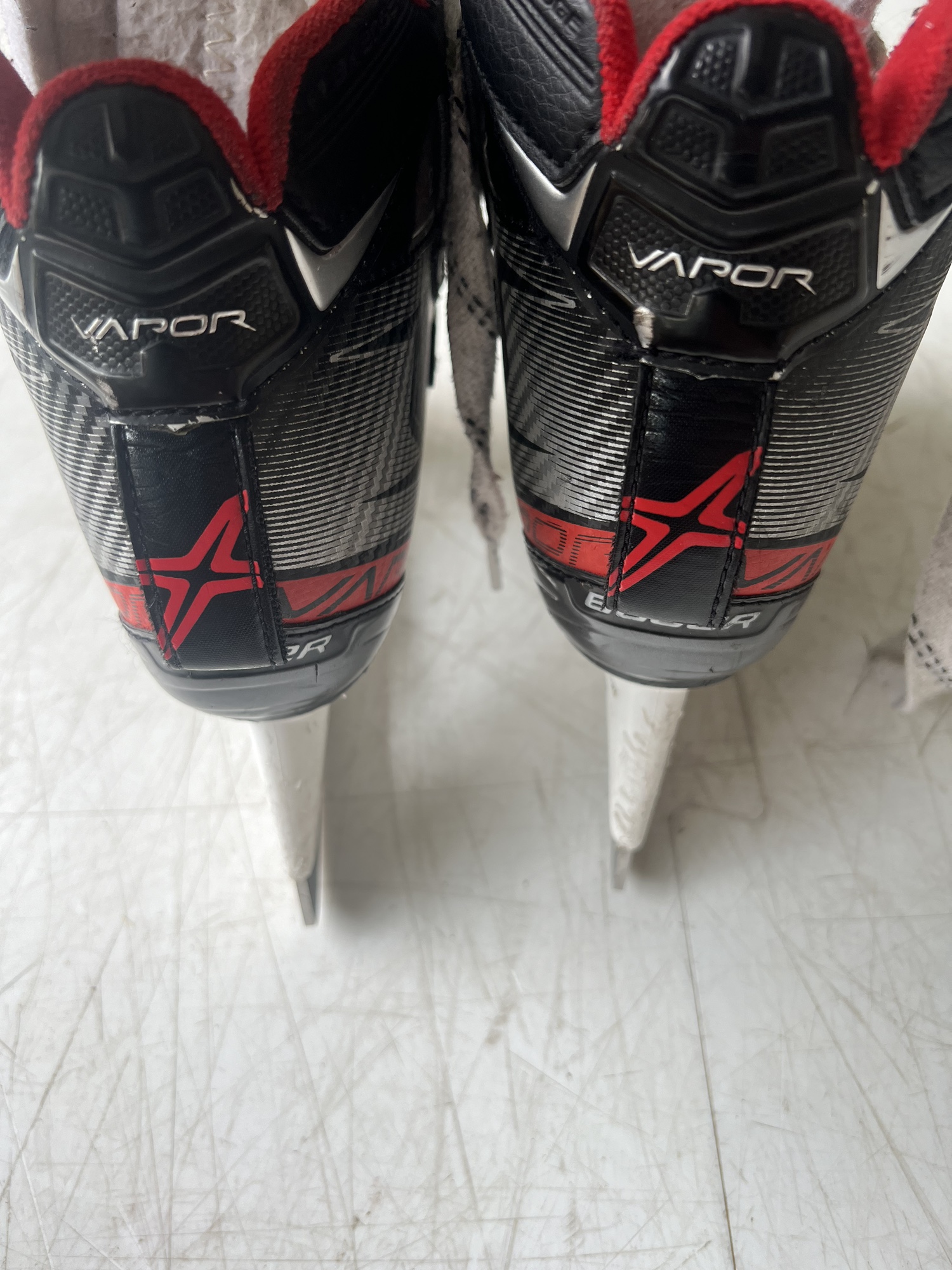 Bauer Vapor X2.7 Youth Goalie Skates | SidelineSwap