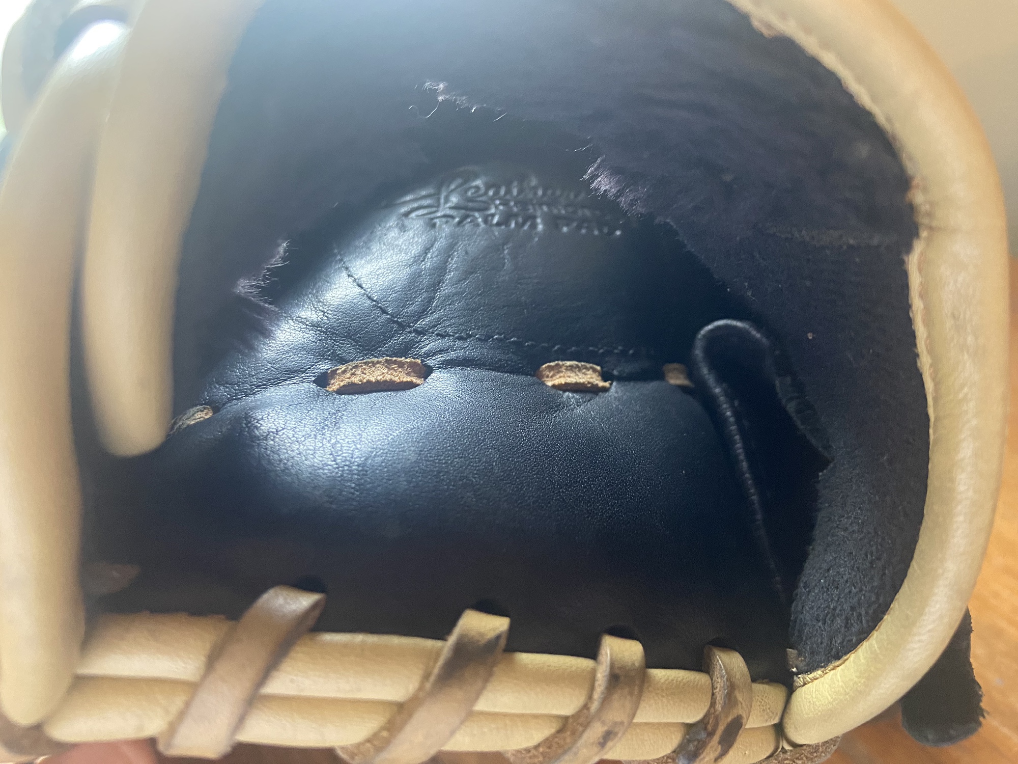 Rawlings Gold Glove Elite 12.75” RHT | SidelineSwap