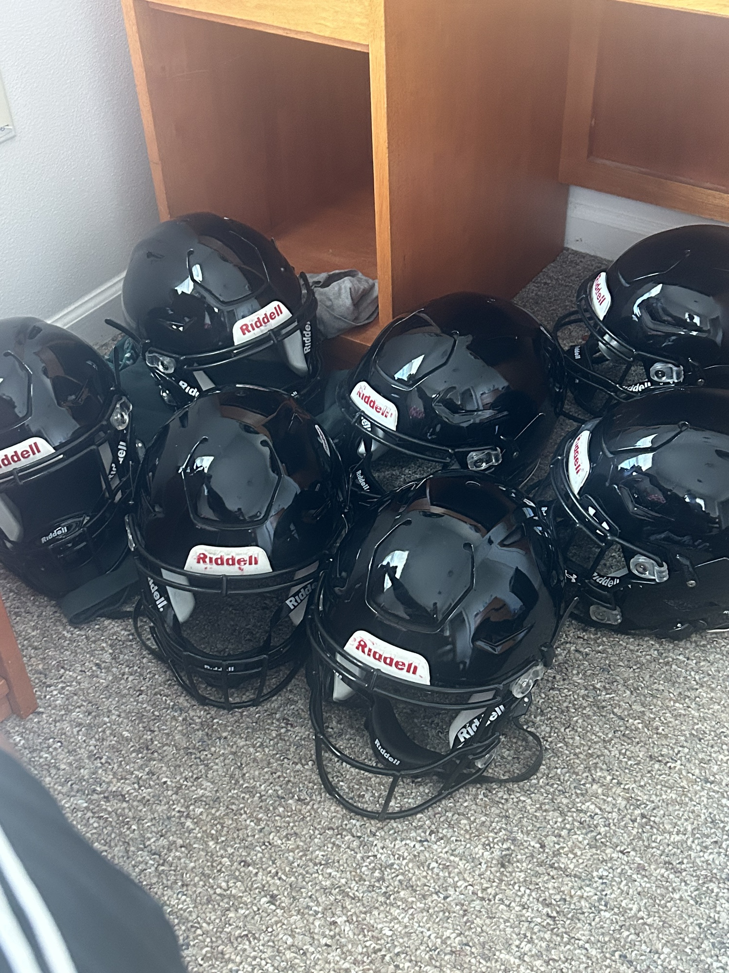 Medium & Large Bundle Riddell SpeedFlex Helmet | SidelineSwap