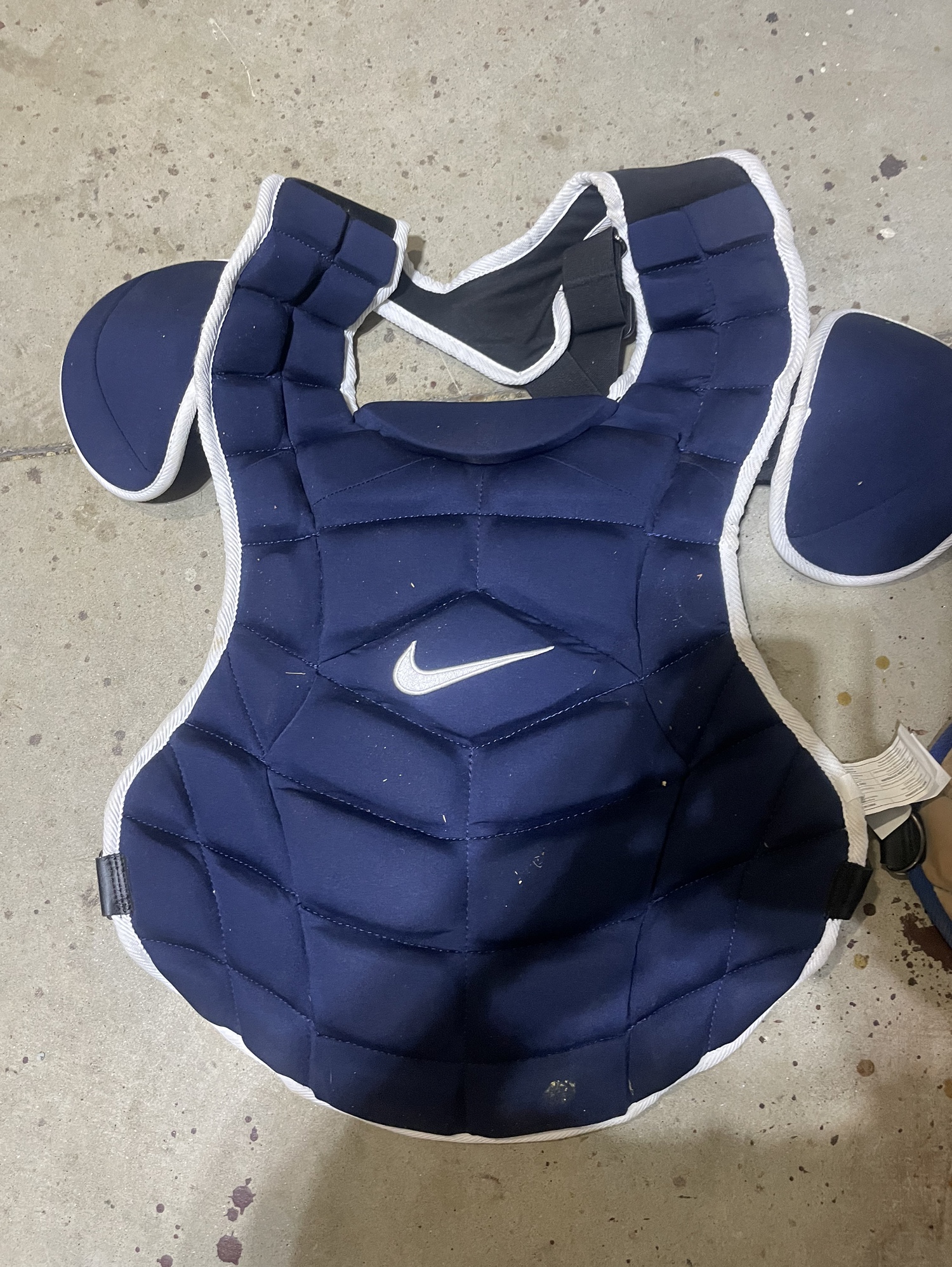 Nike catcher gear chest protectors | SidelineSwap