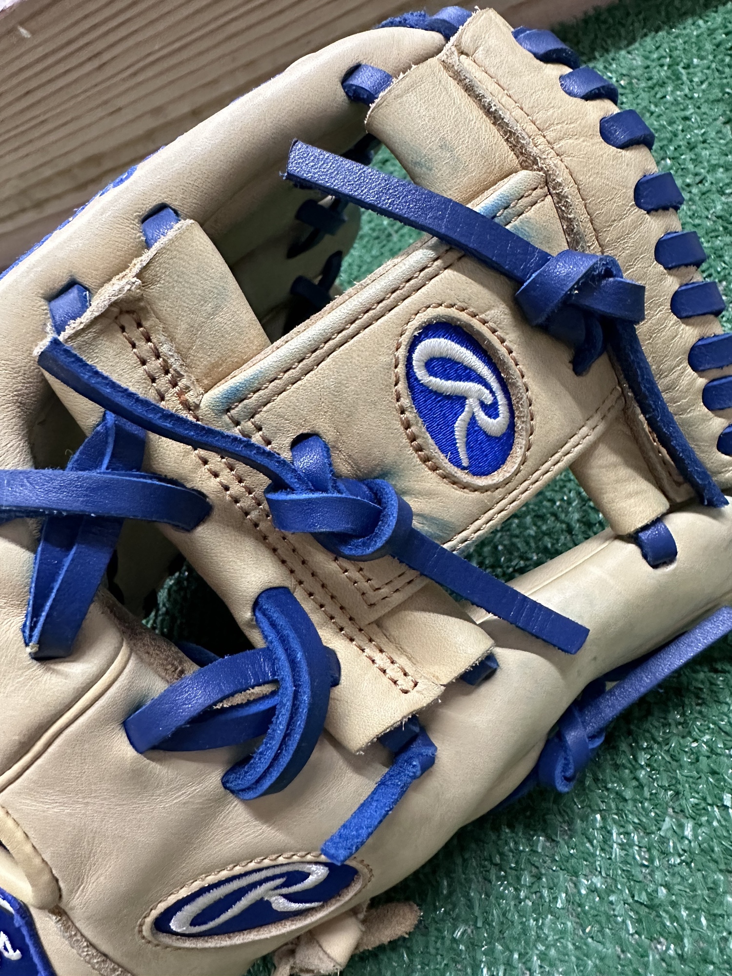 2022 Rawlings Gold Glove Elite Right Hand Throw Infield Baseball Glove 11.5" | SidelineSwap