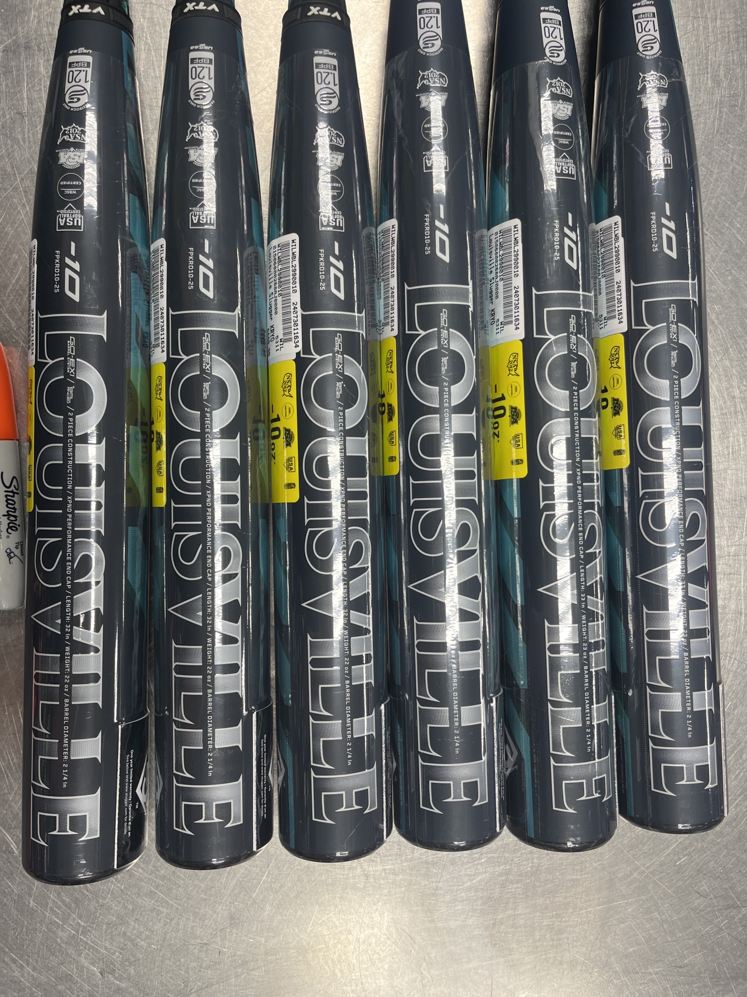 New 2025 Louisville Slugger Composite Kryo Bat | SidelineSwap