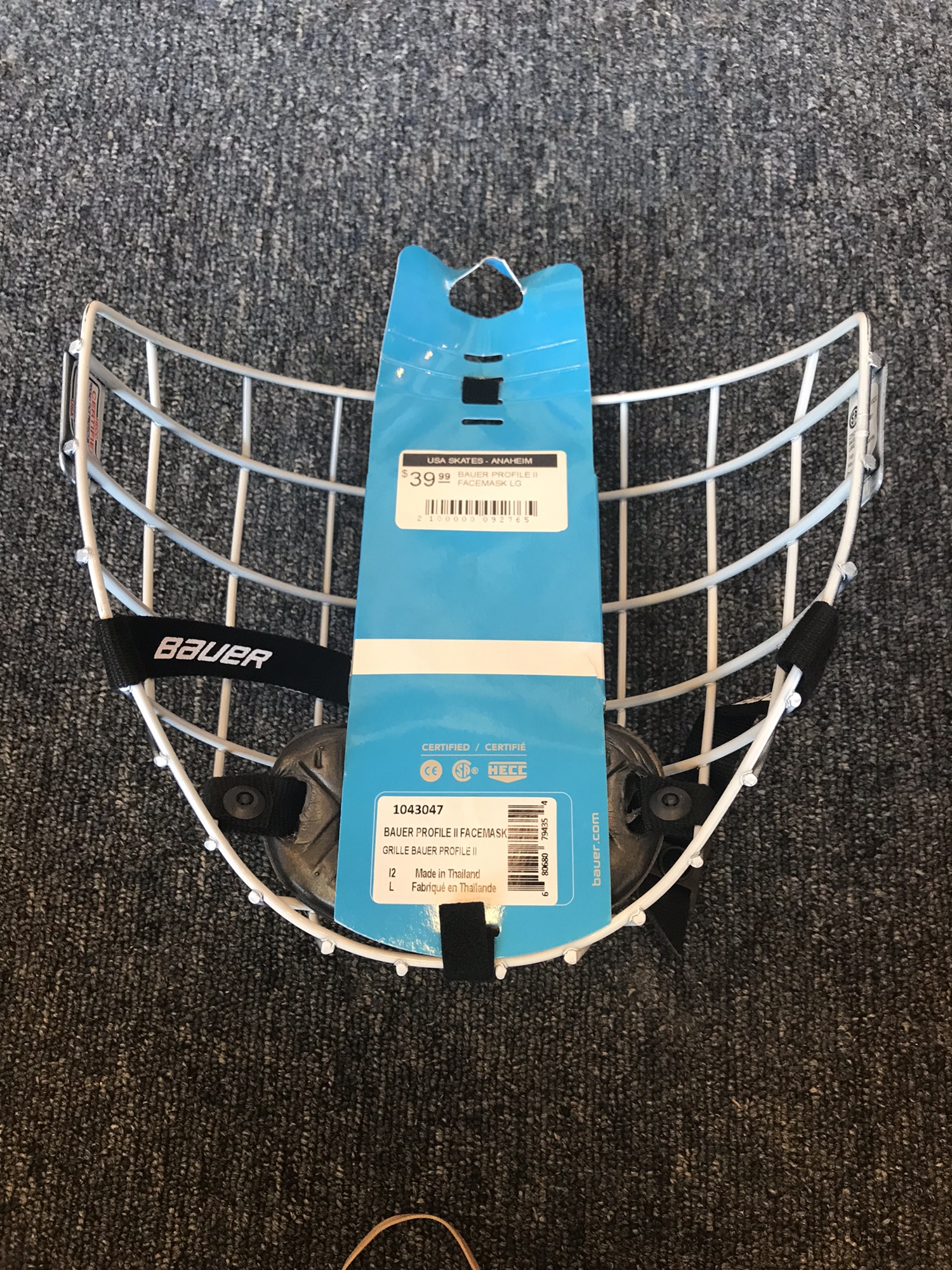 New Large Bauer Full Cage Profile II Facemask | SidelineSwap
