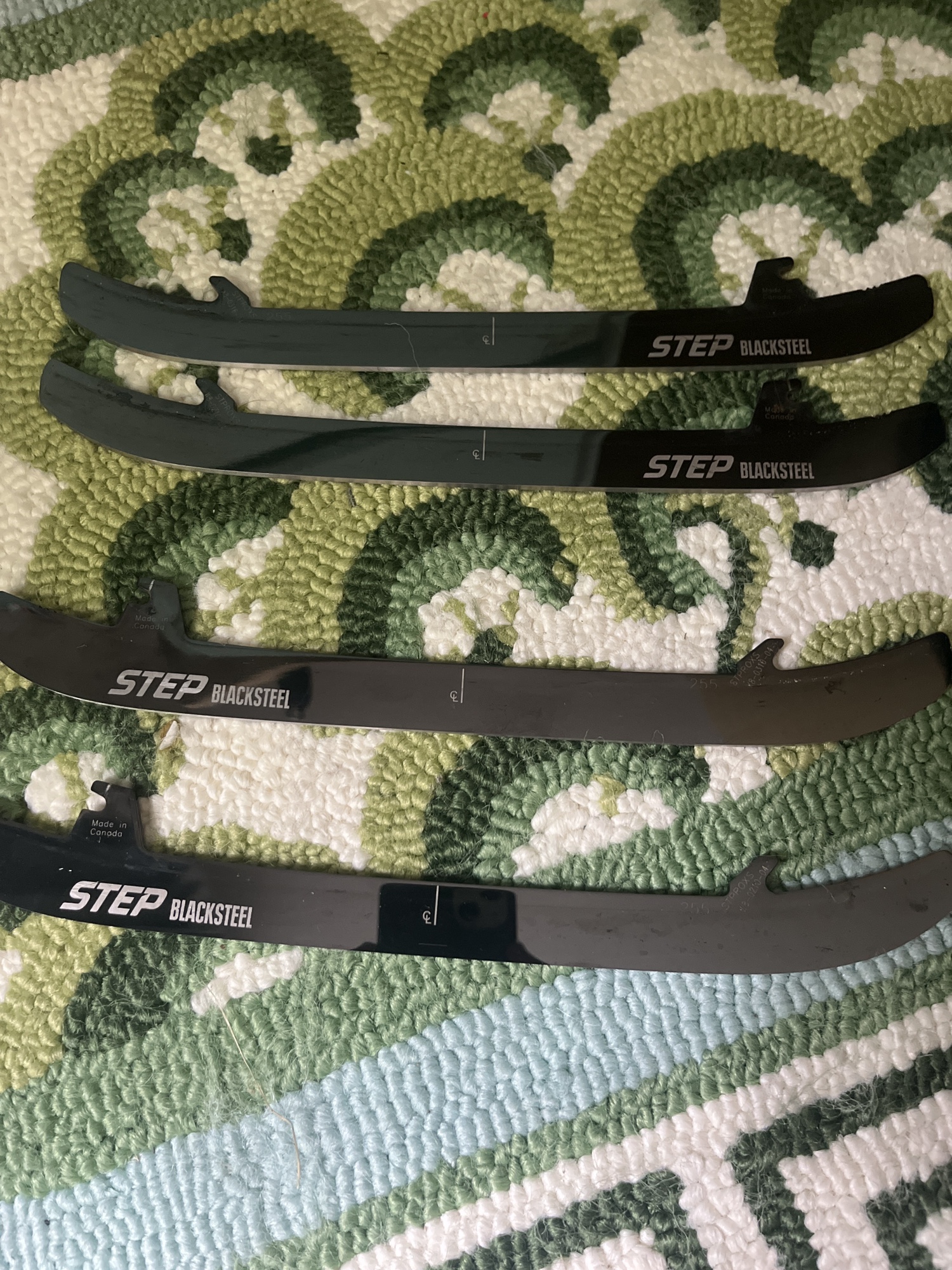 JetSpeed FT6 Pro Skates W/ Extra Black Step Steel | SidelineSwap