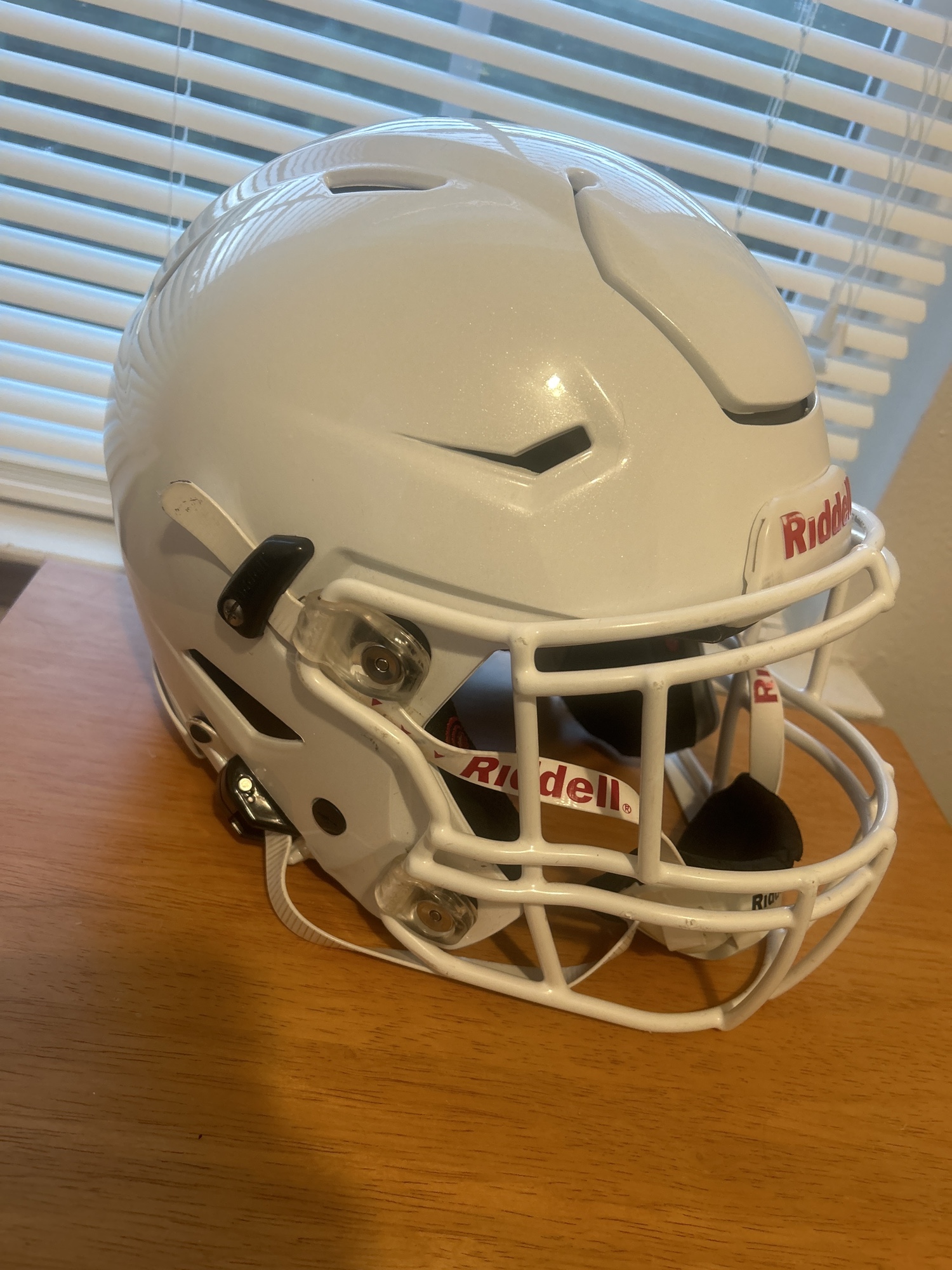 Adult Riddell SpeedFlex Helmet | SidelineSwap
