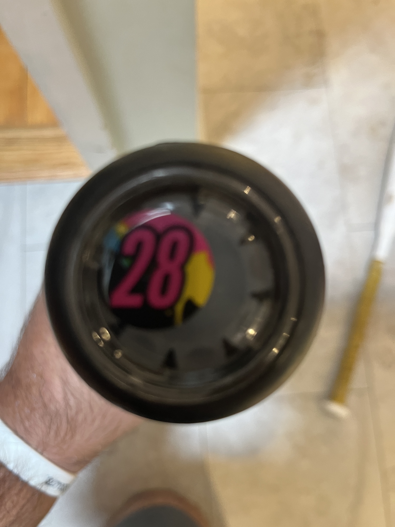 Used 2024 Victus USABat Certified Alloy 18 oz 28" Vibe Bat | SidelineSwap