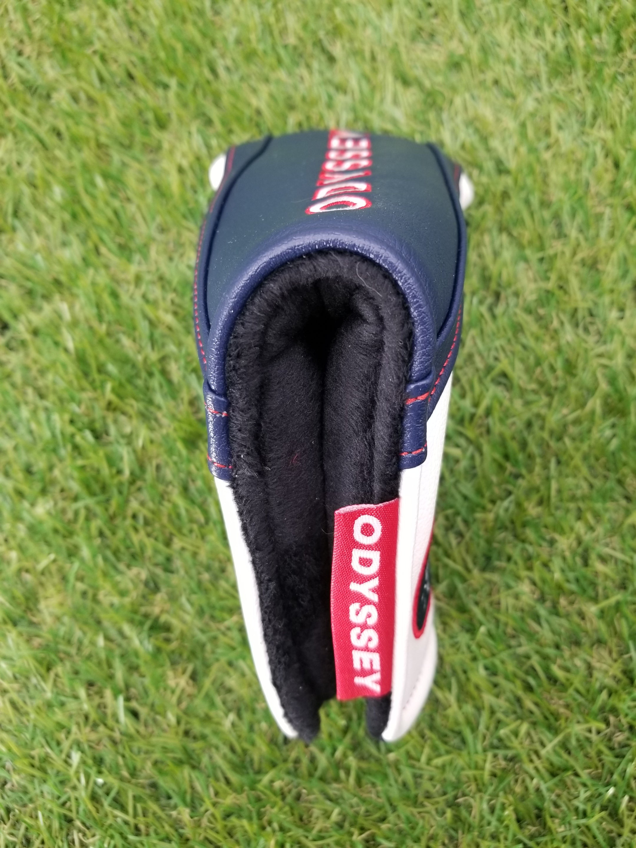NEW ODYSSEY CHAMPION BLADE PUTTER HEADCOVER BRANDNEW | SidelineSwap