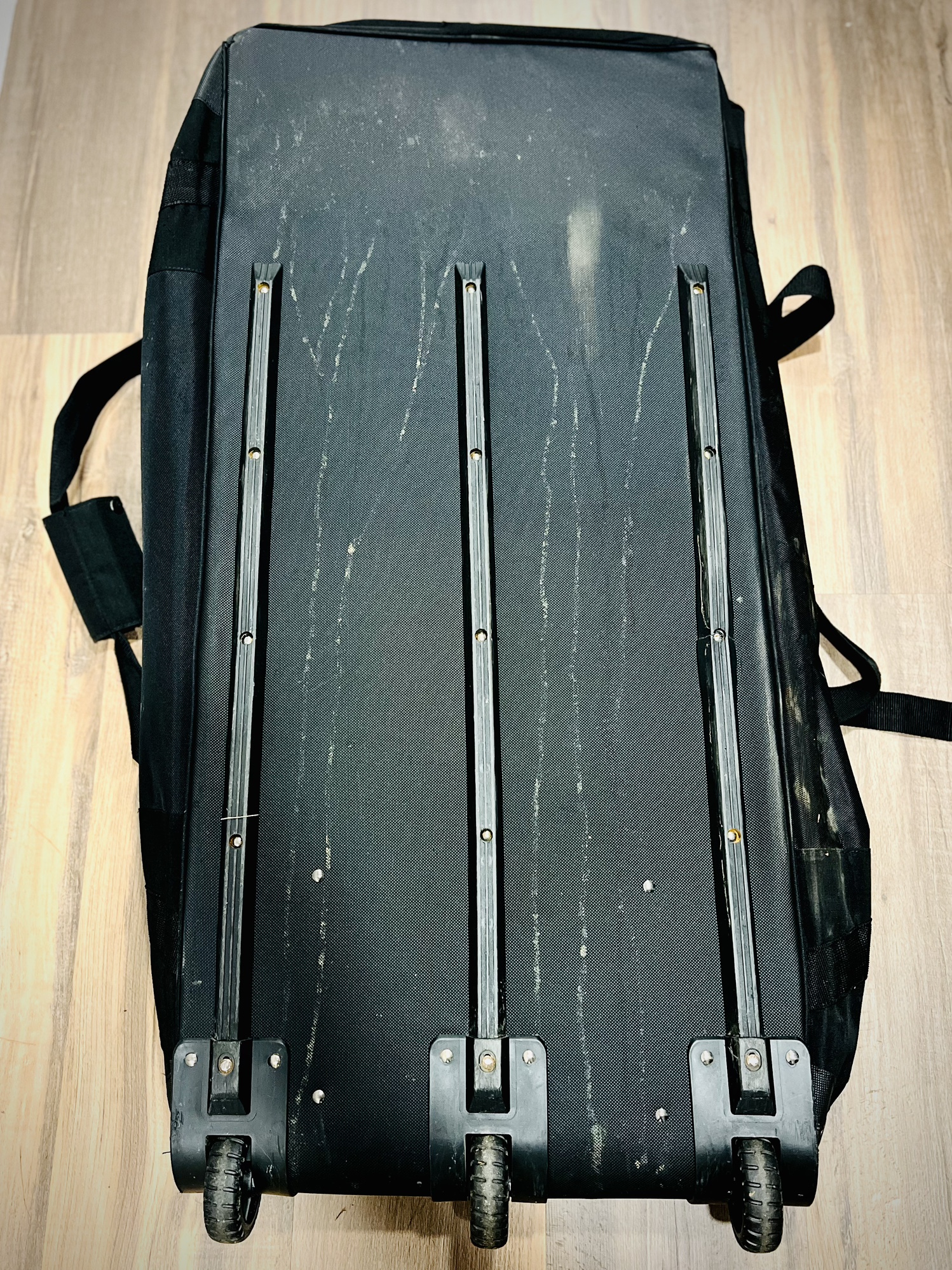 Vaughn Goalie Bag, 3 wheel roller bag | SidelineSwap